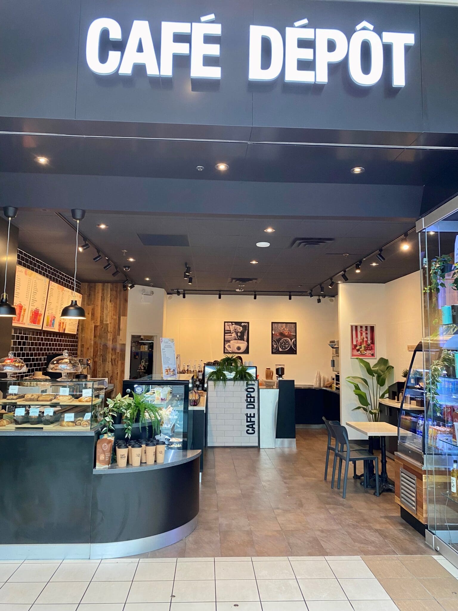 Café Dépôt - Upper Canada Mall | Café Dépôt